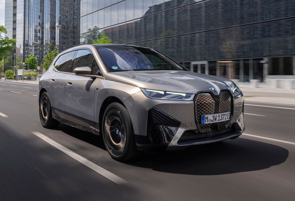 Veja os 15 carros elétricos com maior autonomia no Brasil em 2024