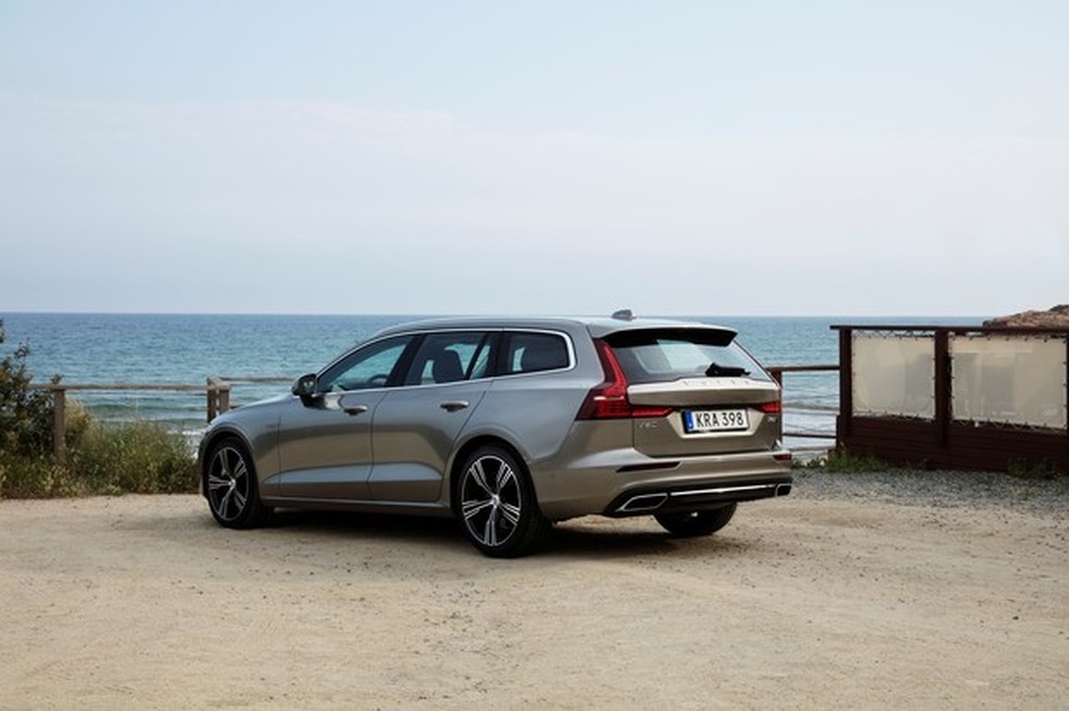 Teste: Volvo V60 Inscription T6 AWD