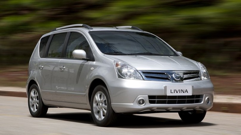 Autoesporte Carros: Livina