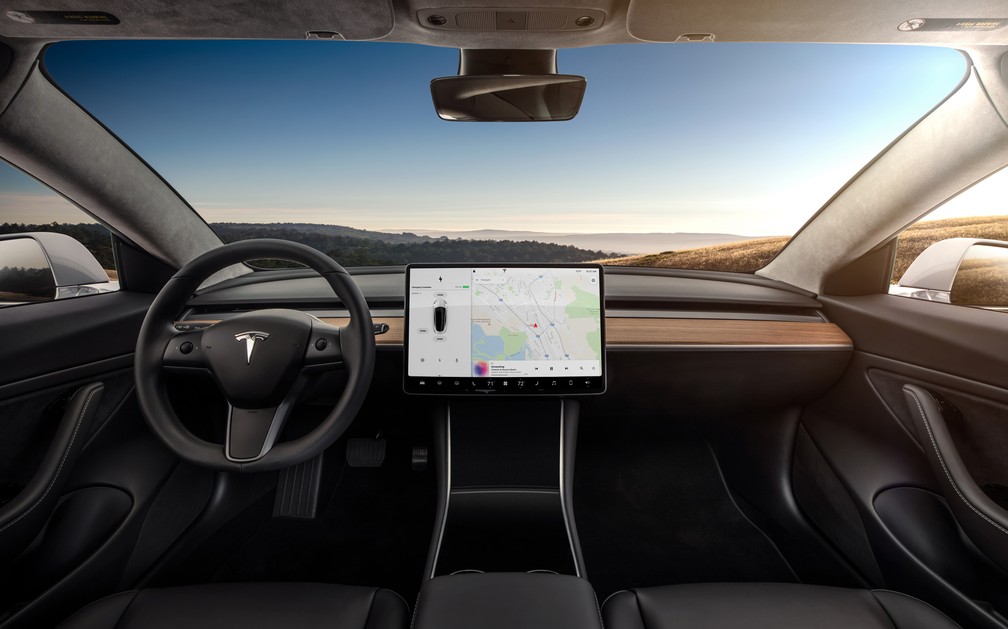 Tesla Model 3 completo é 70% mais caro do que versão de entrada de US ...