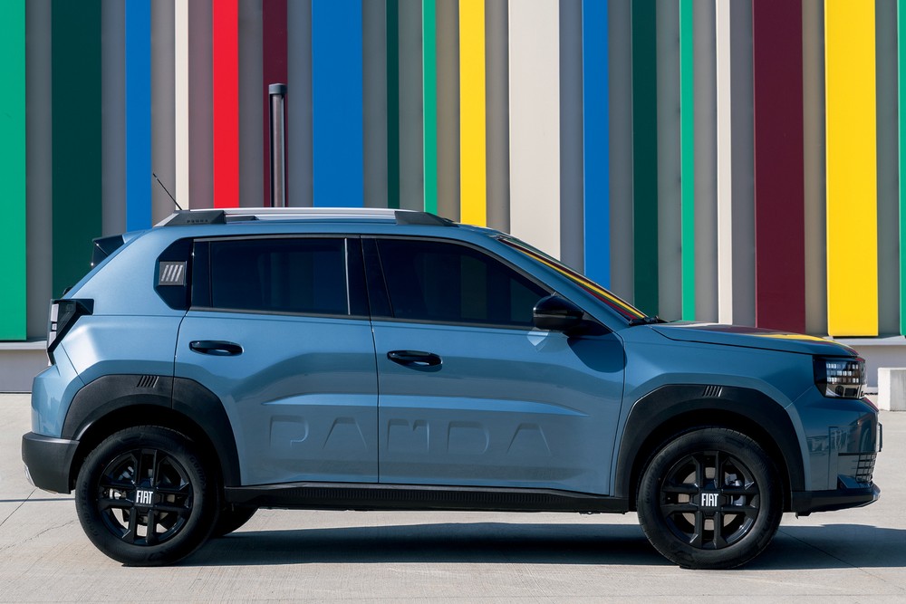 Teste: Grande Panda antecipa novo Fiat Argo e motor híbrido da Jeep