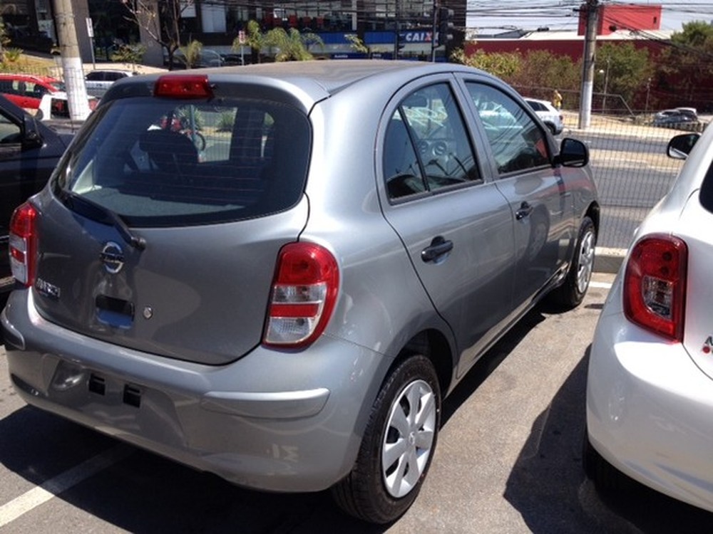 Nissan March antigo começa a ser feito no Brasil