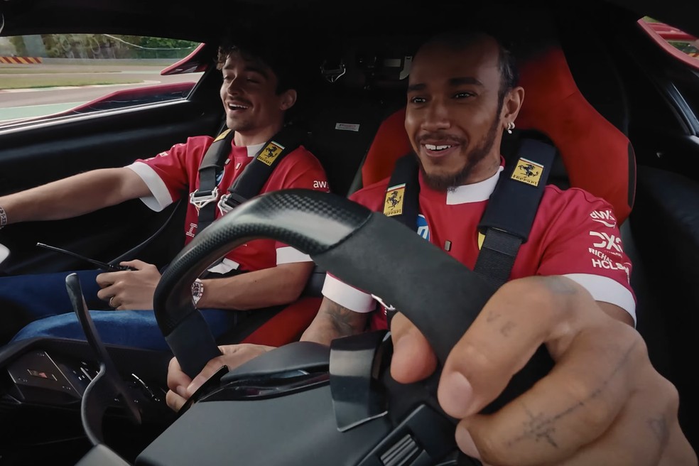 Hamilton e Leclerc pilotam Ferrari F80: 'carro mais rápido que já dirigi'