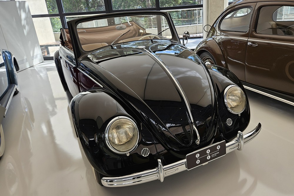 O raríssimo Fusca conversível de '2 frentes' que custa mais de R$ 1 milhão