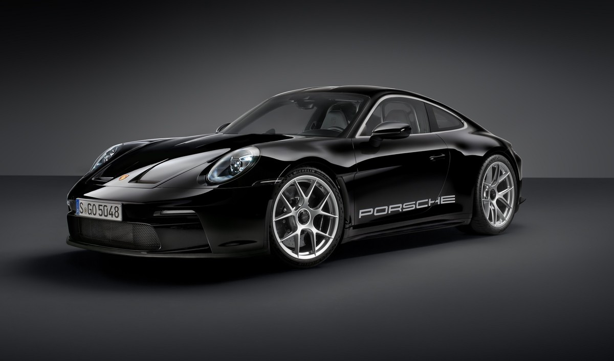 Porsche 911 S/T é um GT3 RS com câmbio manual e que vem ao Brasil