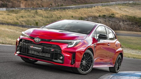 Toyota Corolla GR de 300 cv chegará ao Brasil por R$ 455 mil, dizem ...