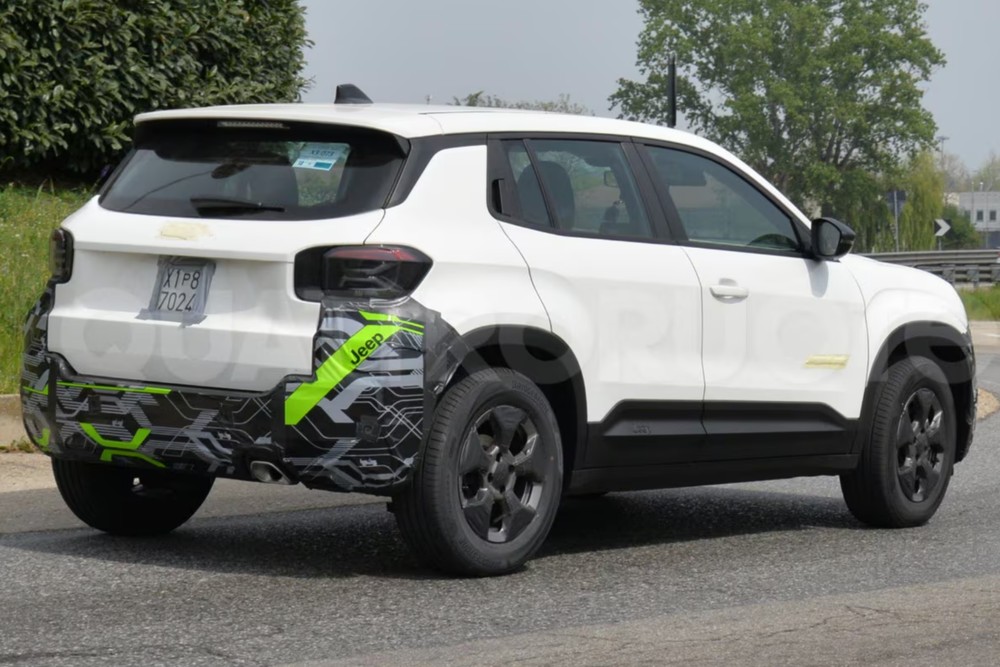 Flagra: Jeep Avenger terá novo visual no Brasil e motor turbo de 116 cv