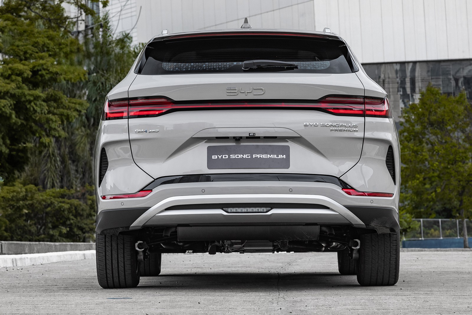 BYD Song Plus Premium é lançado com 324 cv por R$ 300 mil