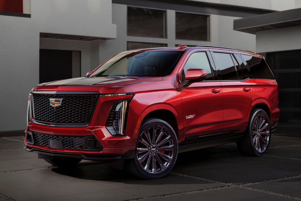 O detalhe técnico que impede GM de vender o Cadillac Escalade V8 no Brasil