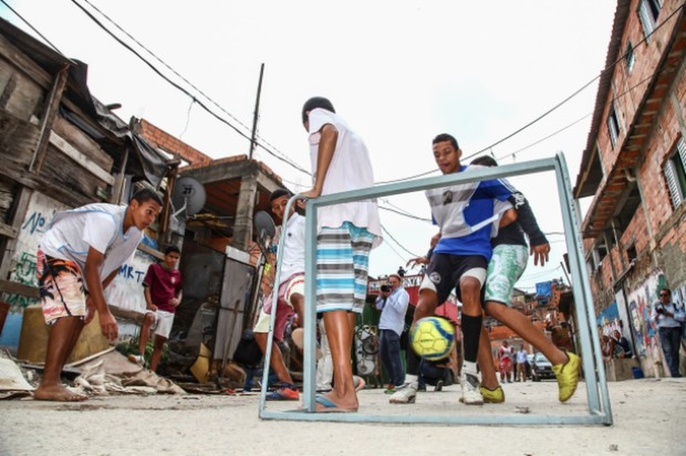 Mundial de Futebol de Rua começou em São Paulo