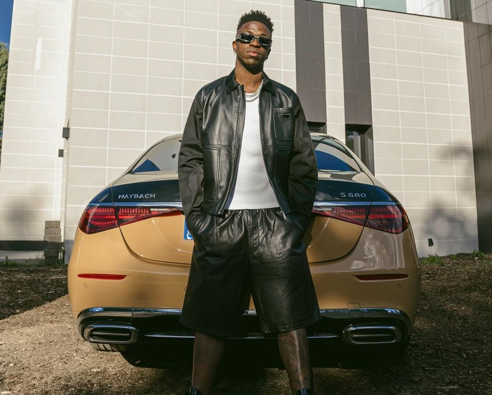 Vini Jr. só anda de carona em seus carros de luxo; saiba por quê