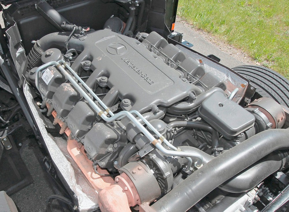 Mercedes-Benz aposta em caminhão elétrico e estuda flex com diesel e etanol