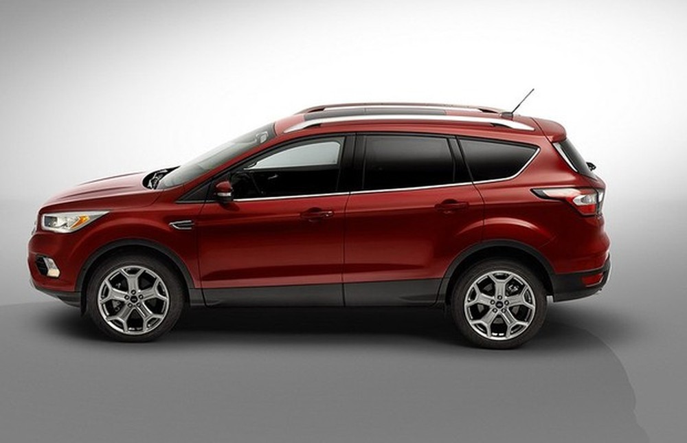 Ford Escape ganha novo visual, motores e tecnologias