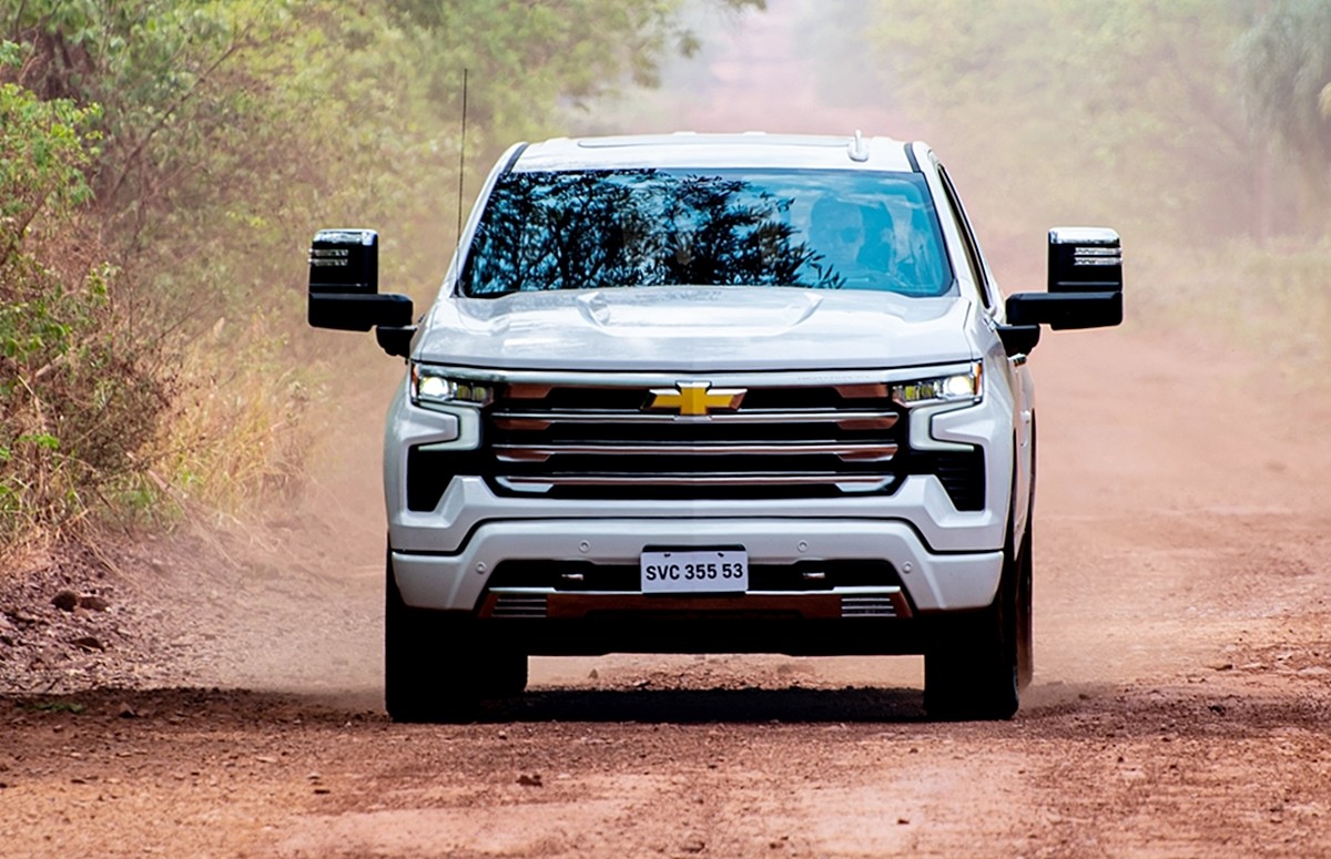 Chevrolet Silverado desafia o Pantanal para tentar se provar melhor do ...
