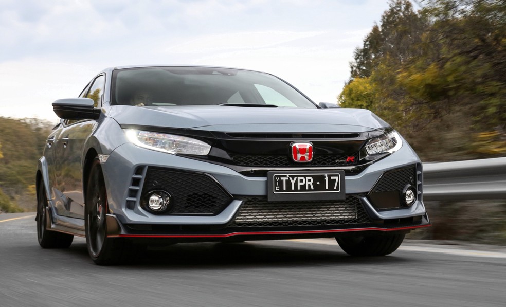 Novo Toyota Corolla GR terá 300 cv e câmbio manual para brigar com ...