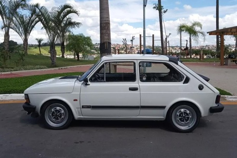Esse Fiat 147 Rallye 1980 é o antigo da marca que você deveria comprar