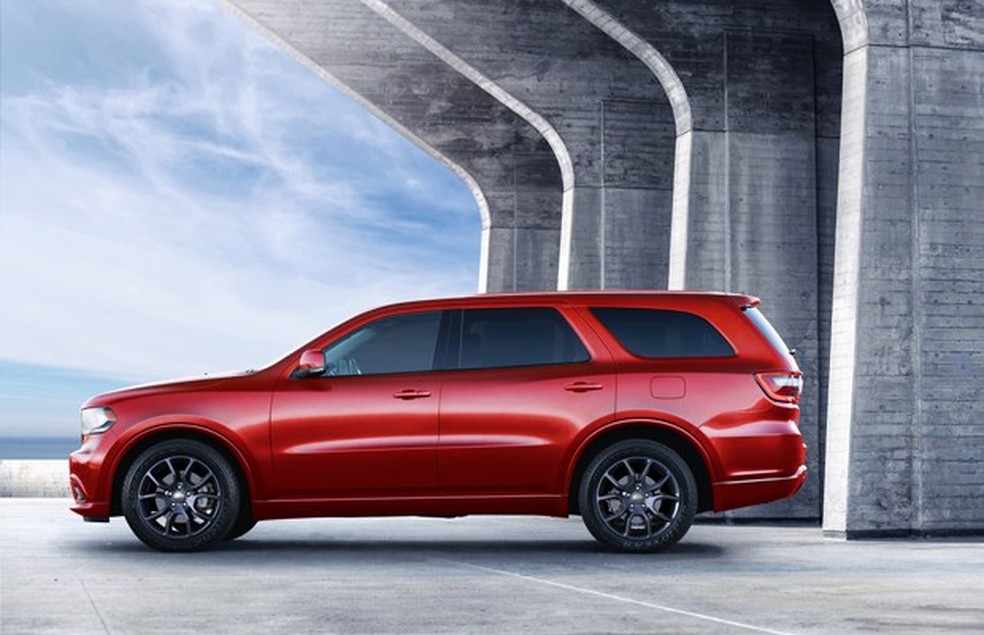 Dodge lança novo pacote de opcionais para Durango R/T