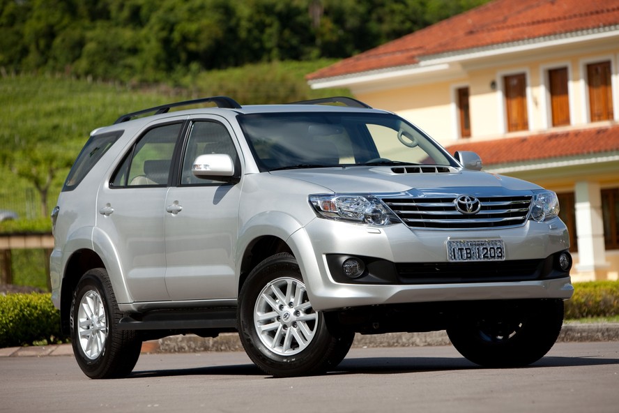 Toyota SW4 usado: 4 versões para quem busca um SUV espaçoso e robusto