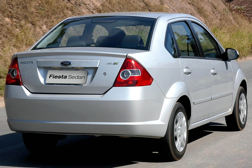 Ford Fiesta: 4 versões usadas por até R$ 50 mil para quem busca o 1º sedã