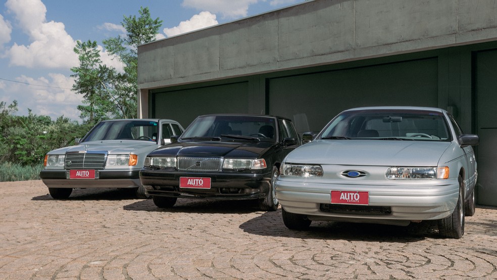 Como proteger a pintura do carro do sol e da chuva durante o verão