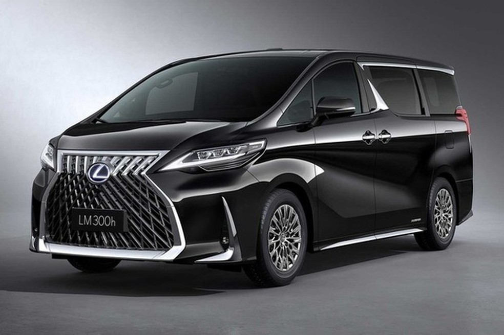 Minivan da Lexus tem o design mais estranho que você vai ver hoje