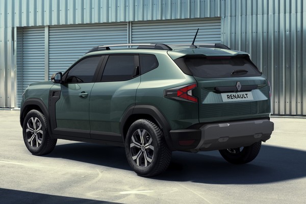 Flagra: novo Renault Duster surge no Brasil como mula de SUV anti-Compass