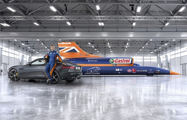 Bloodhound SSC tentará atingir velocidade de 1.600 km/h
