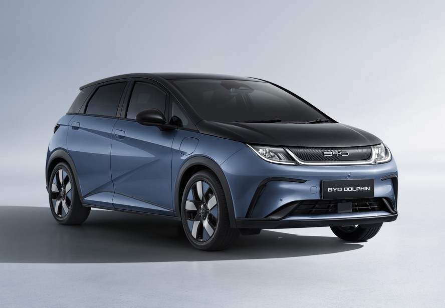 BYD Dolphin Plus é nova versão do elétrico com 204 cv, rodão e preço de ...