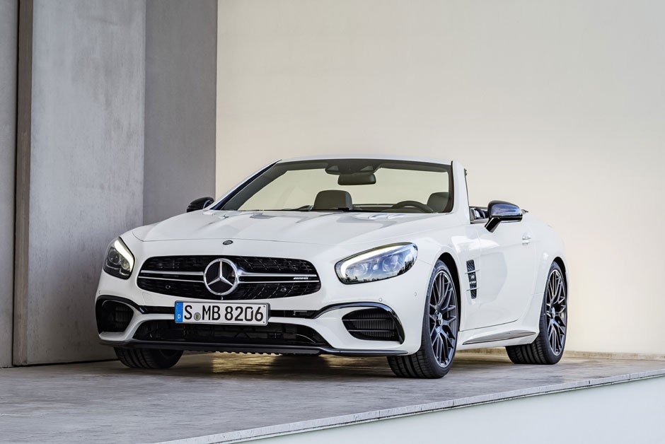 Mercedes revela tudo do SL reestilizado