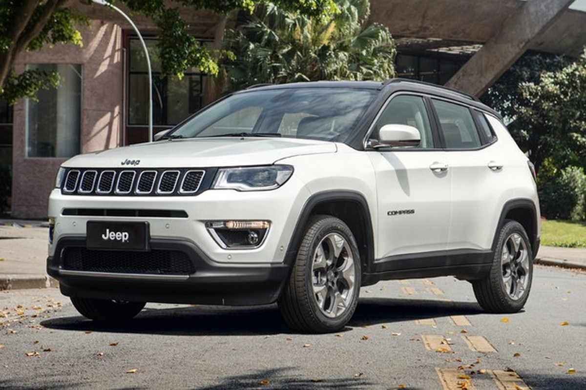 Jeep Compass pode ganhar versão de sete lugares no Brasil
