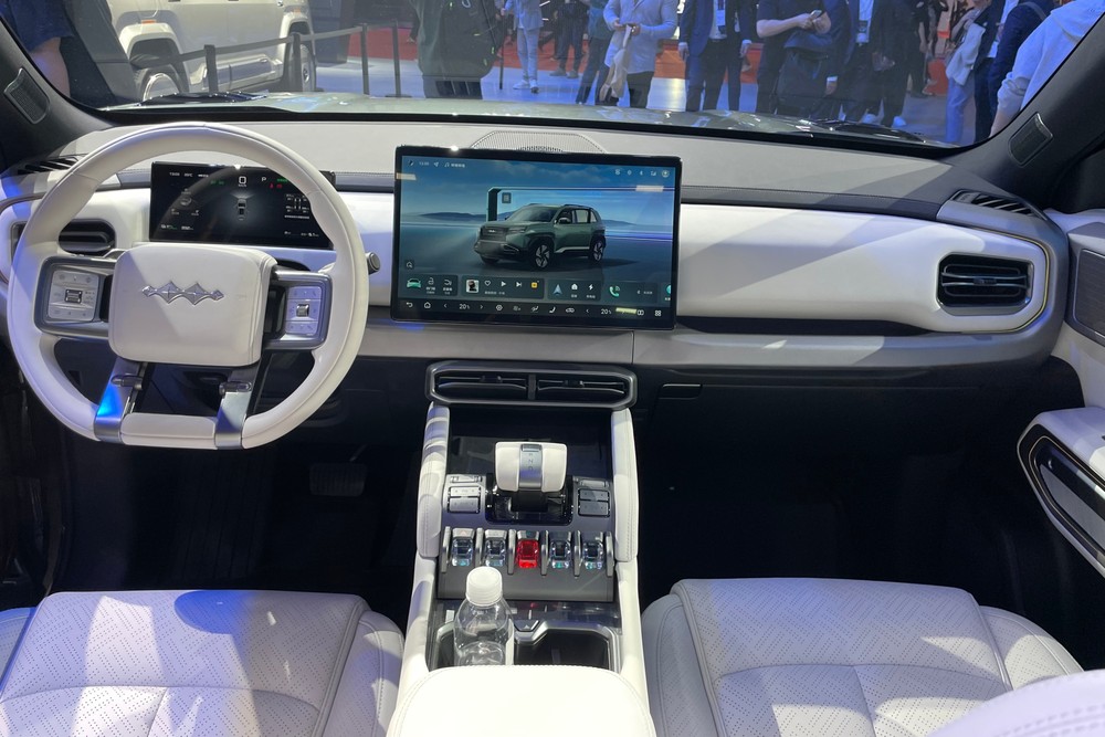 BYD Denza B3 é mini-jipe elétrico que deve vir ao Brasil; veja em detalhes