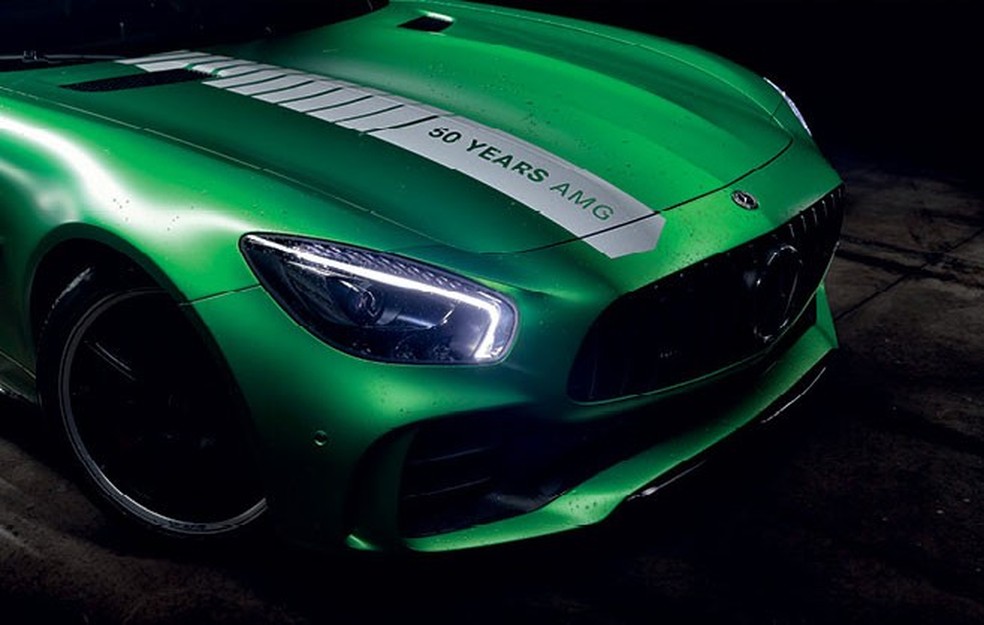 Testamos o diabo verde Mercedes-AMG GT R