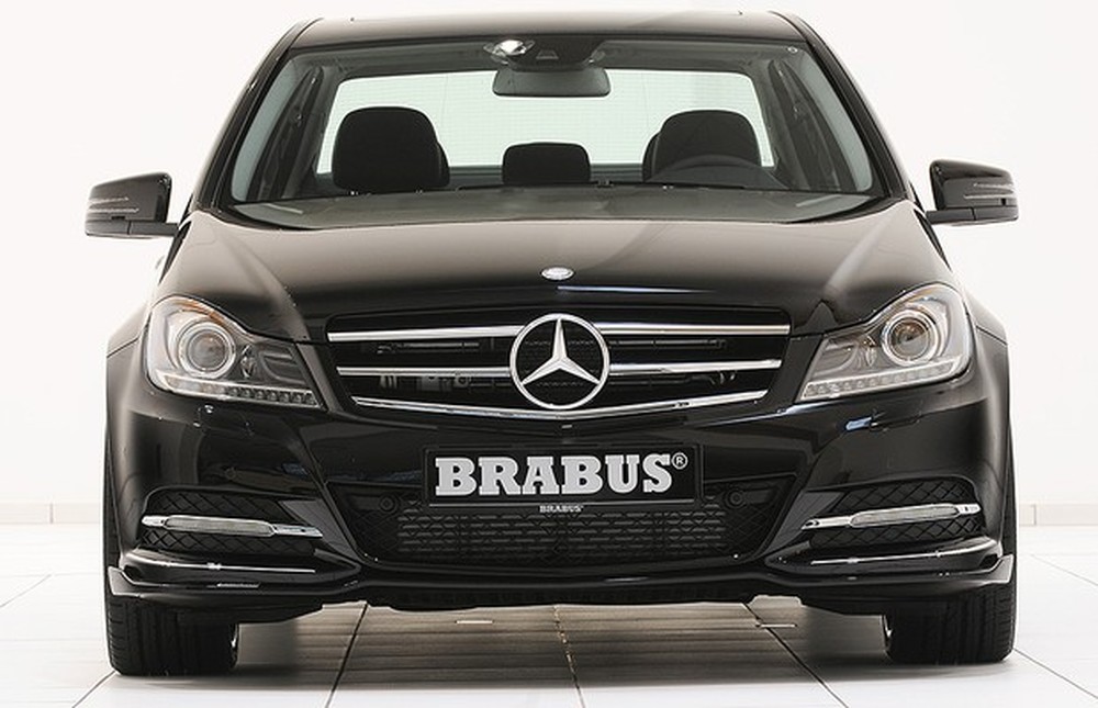 Brabus chega ao Brasil com três modelos