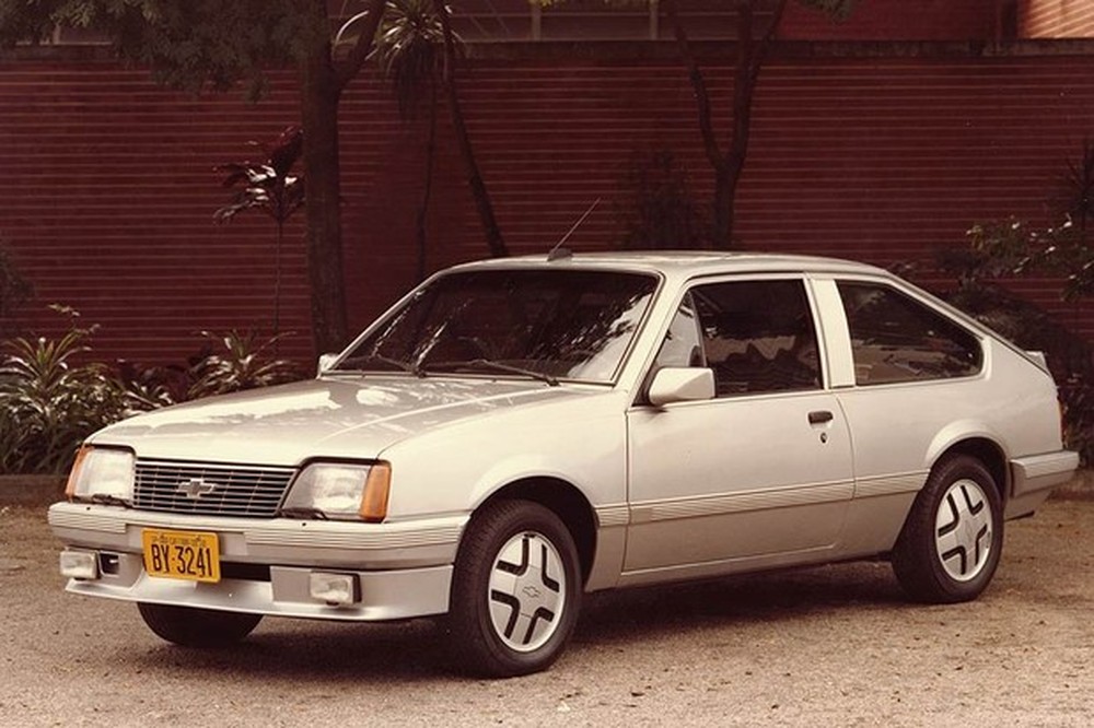 Relembre modelos da Opel no Brasil