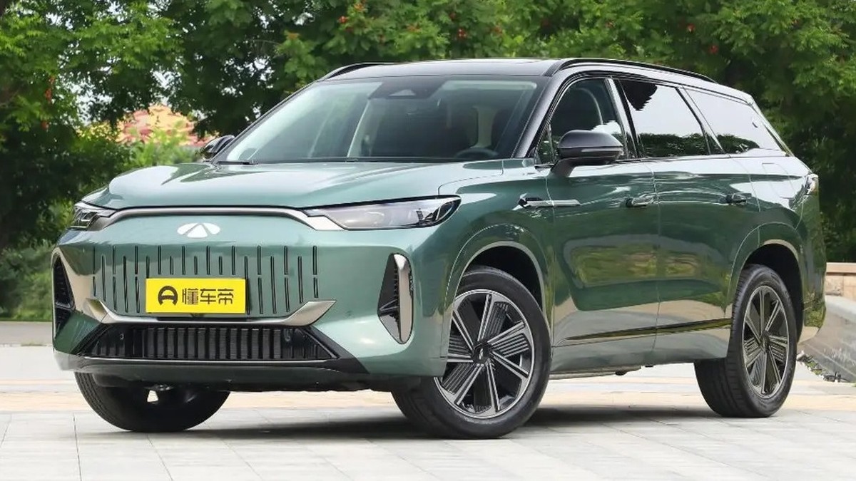 Chery entra para Guiness Book com SUV de maior autonomia no mundo; conheça