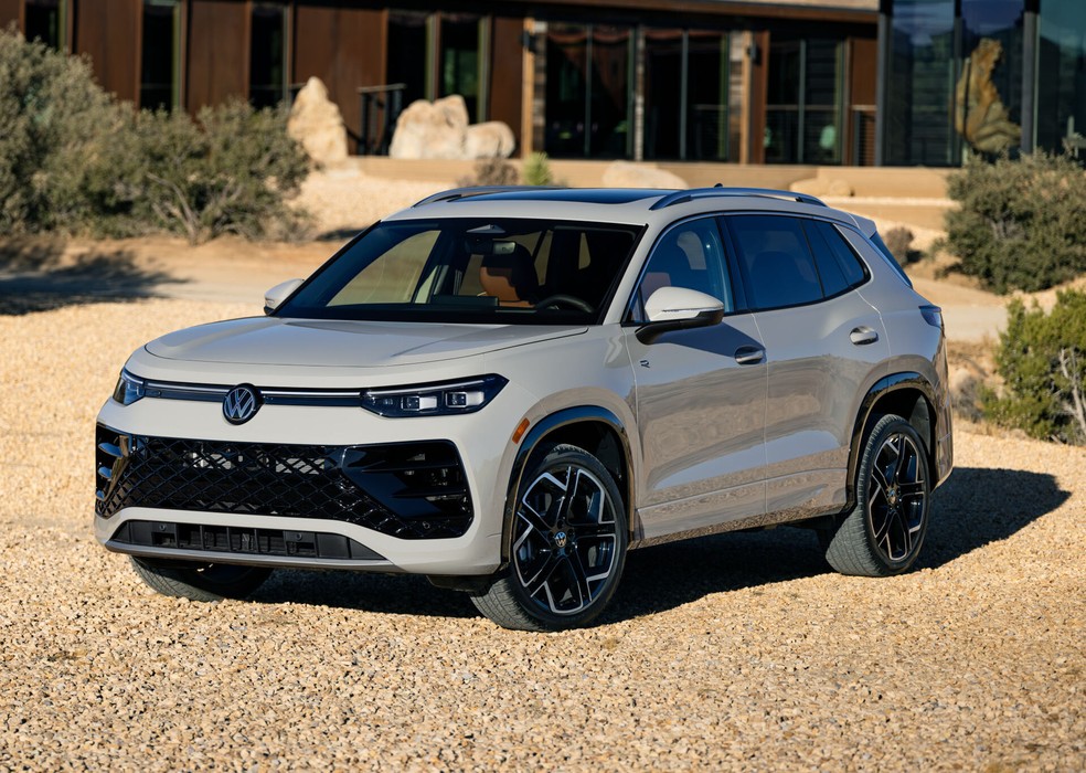 Como a Volkswagen vai usar base de Golf nos carros híbridos flex nacionais