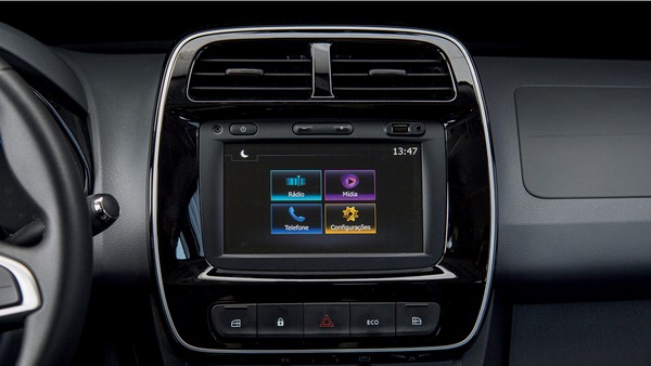 Comparativo: Renault Kwid E-Tech, Chery iCar ou JAC E-JS1, qual é o ...