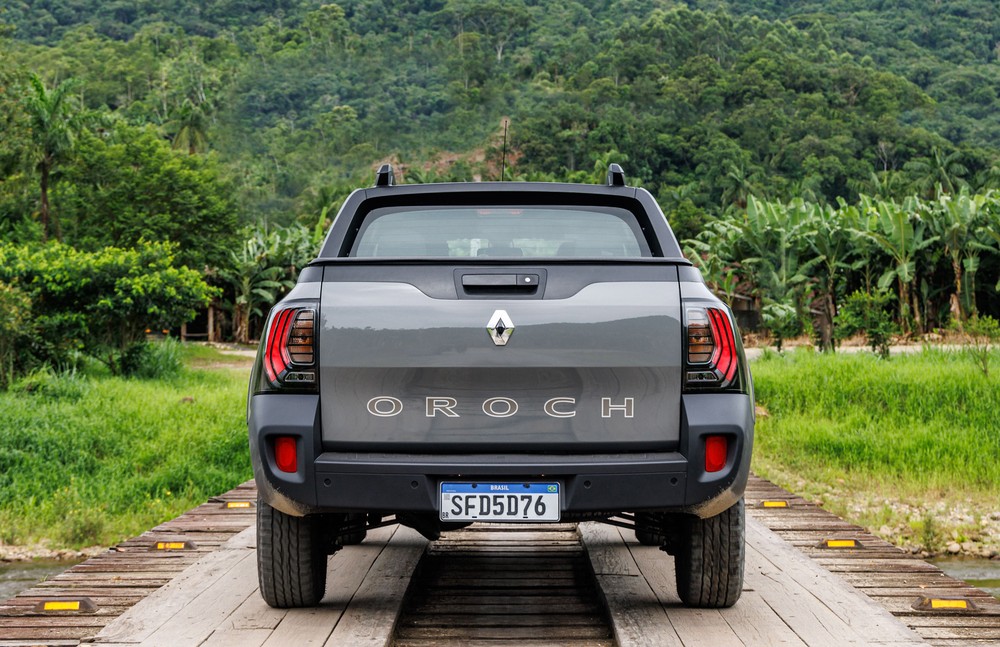 Renault Oroch Iconic 1.6: 5 razões para comprar e 5 motivos para fugir
