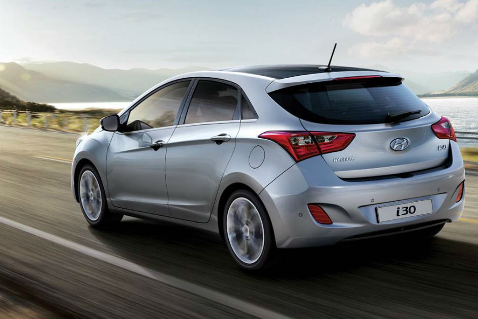 Hyundai i30 ganha nova versão intermediária