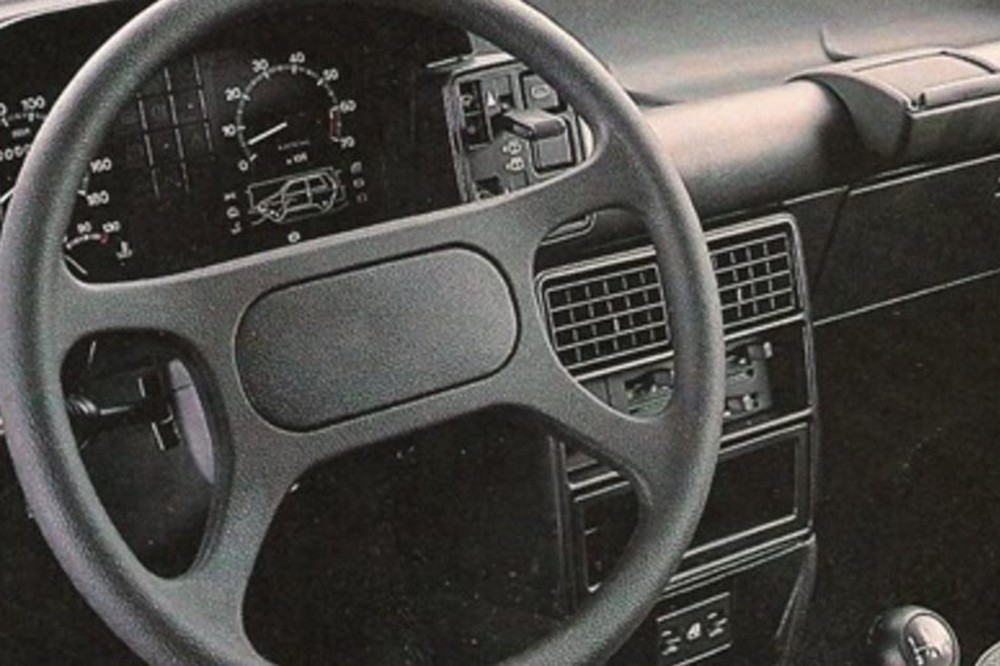 Fiat Uno 40 anos: a linha do tempo de um ícone brasileiro