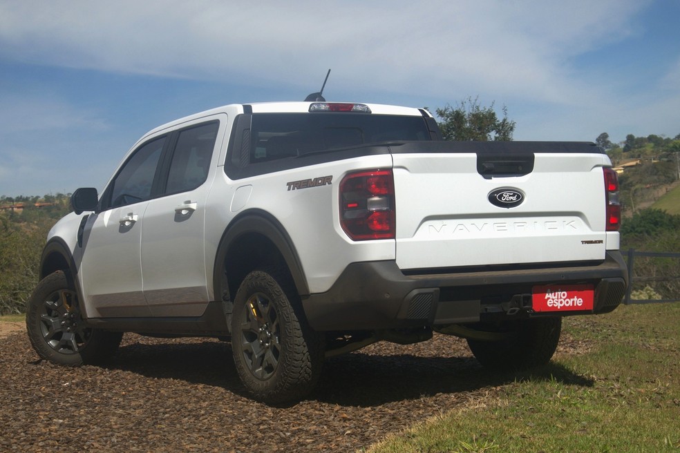 Teste: Ford Maverick Tremor é 4x4 e resolve antigos problemas da picape