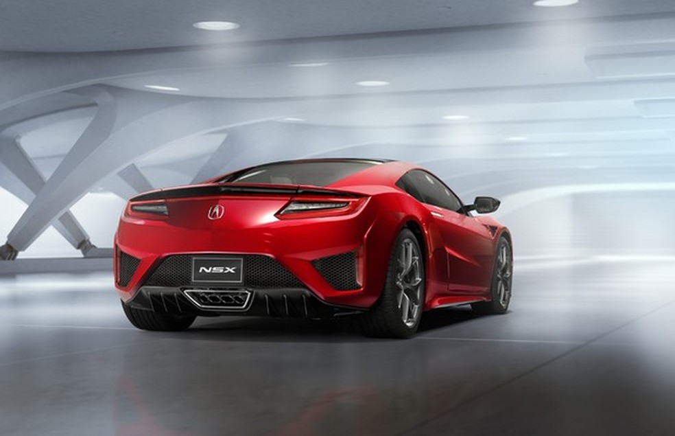 Entrevistamos a designer do novo Honda NSX