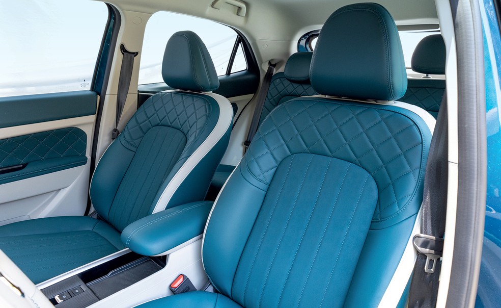 BYD Dolphin x GWM Ora 03: qual elétrico chinês de R$ 150 mil é melhor?