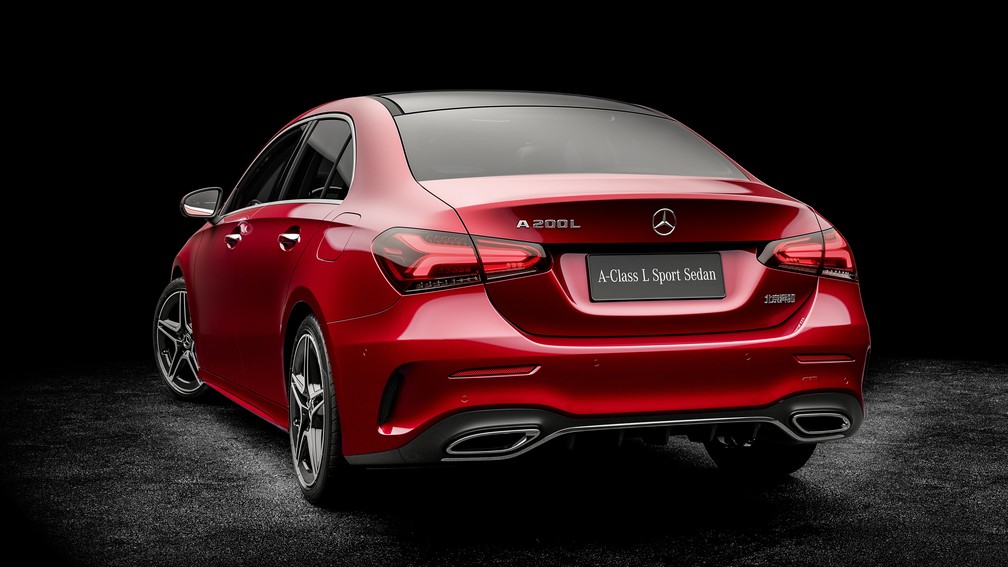 Mercedes-Benz Classe A ganha inédita versão sedã na China