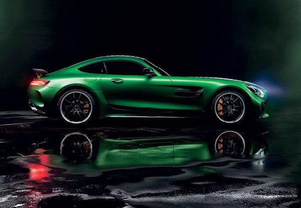 Testamos o diabo verde Mercedes-AMG GT R