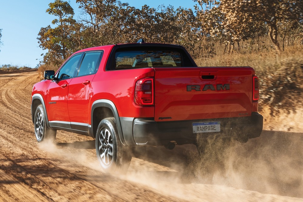 Ram Rampage brasileira deve ir aos EUA para frear sucesso da Ford Maverick