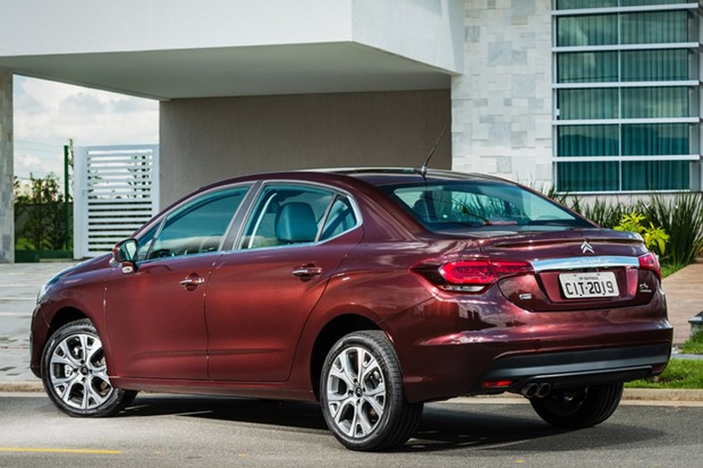 Teste: novo Citroën C4 Lounge Shine 1.6 THP Flex