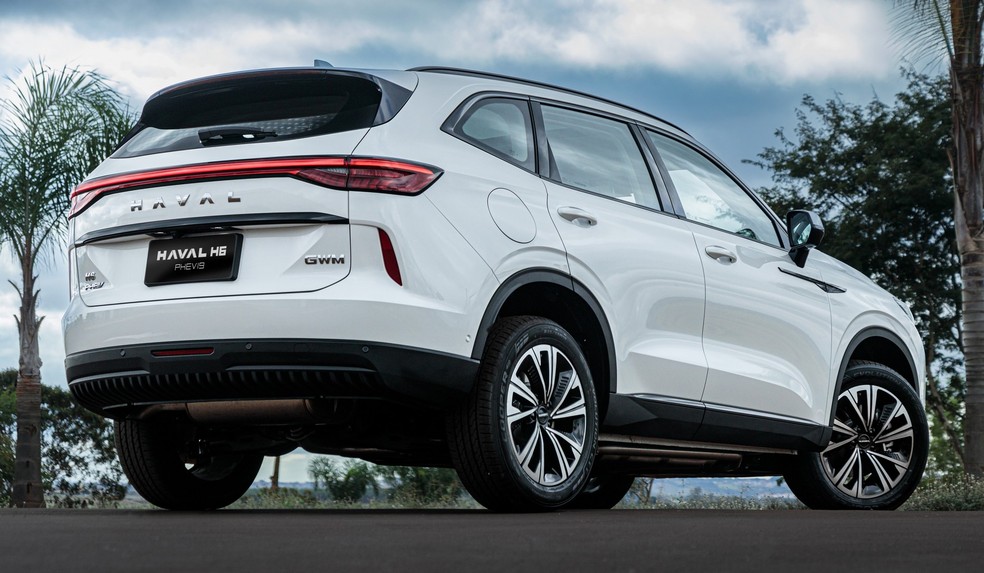 GWM Haval H6 PHEV19 chega R$ 10 mil mais barato que o BYD Song Plus