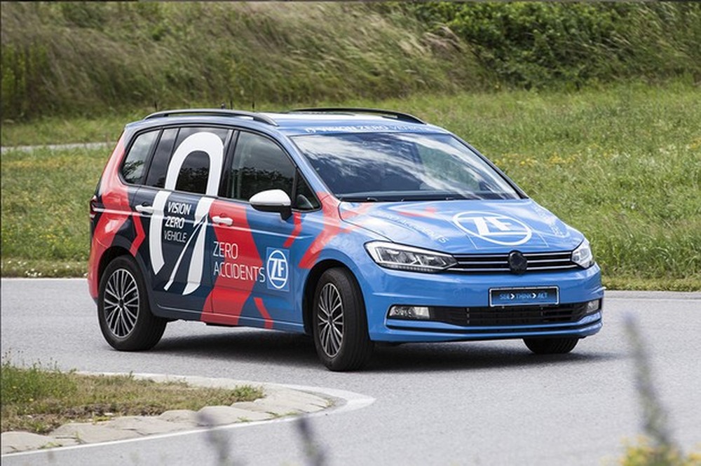 Grupo ZF cria carro autônomo que evita até distração do motorista