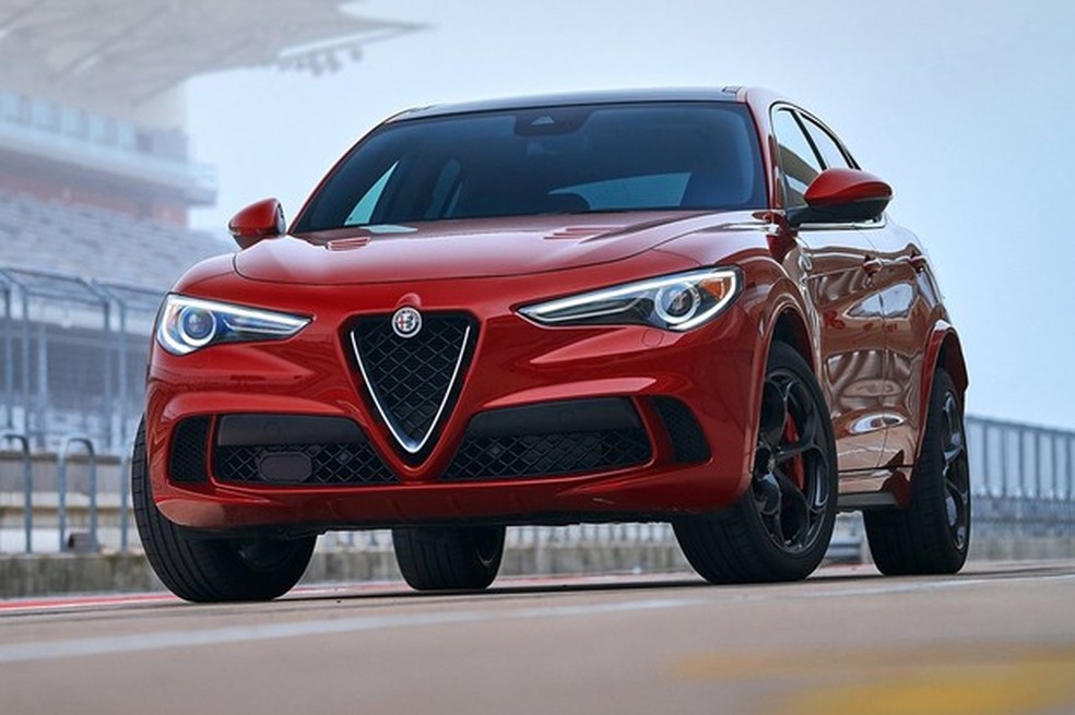 Alfa Romeo terá SUV baseado no Jeep Compass